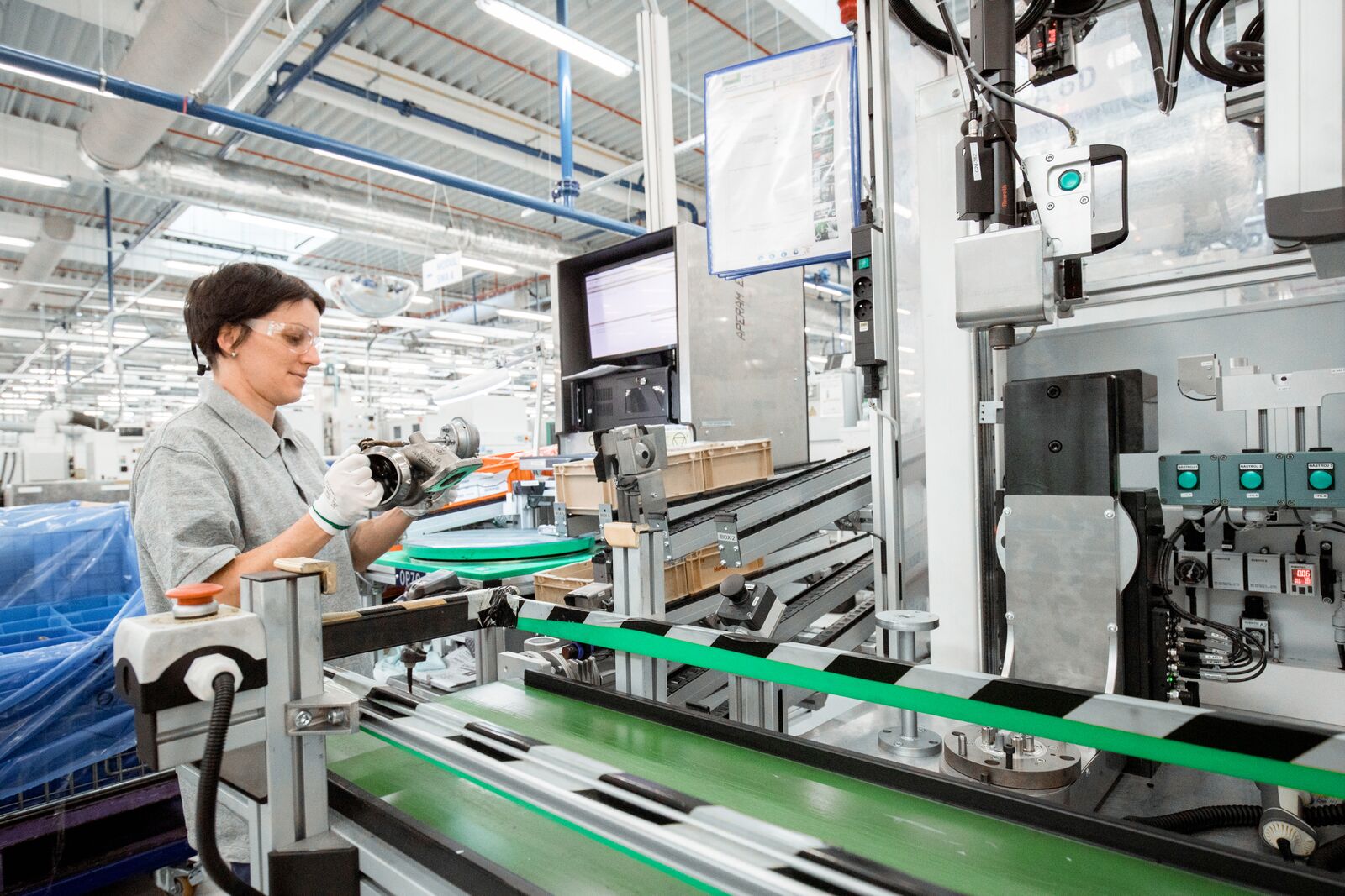 Garrett Slovakia Earns Spot on Top 5 Manufacturing Employers List ...